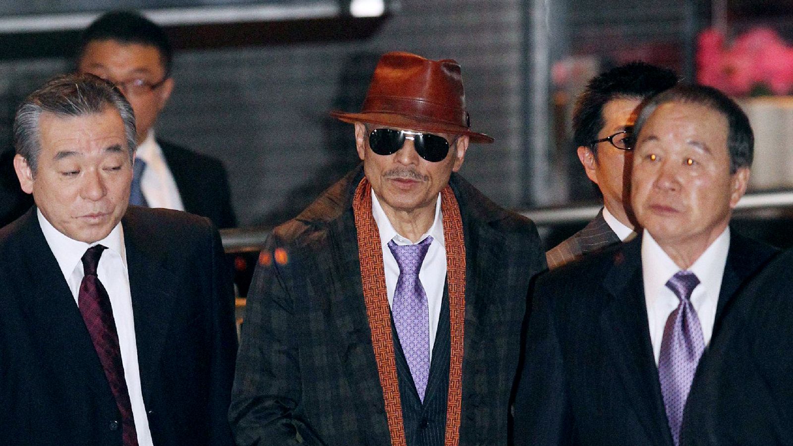 What is the Yakuza? - Can One Be a Bloody Gangster, Honorable Samurai ...
