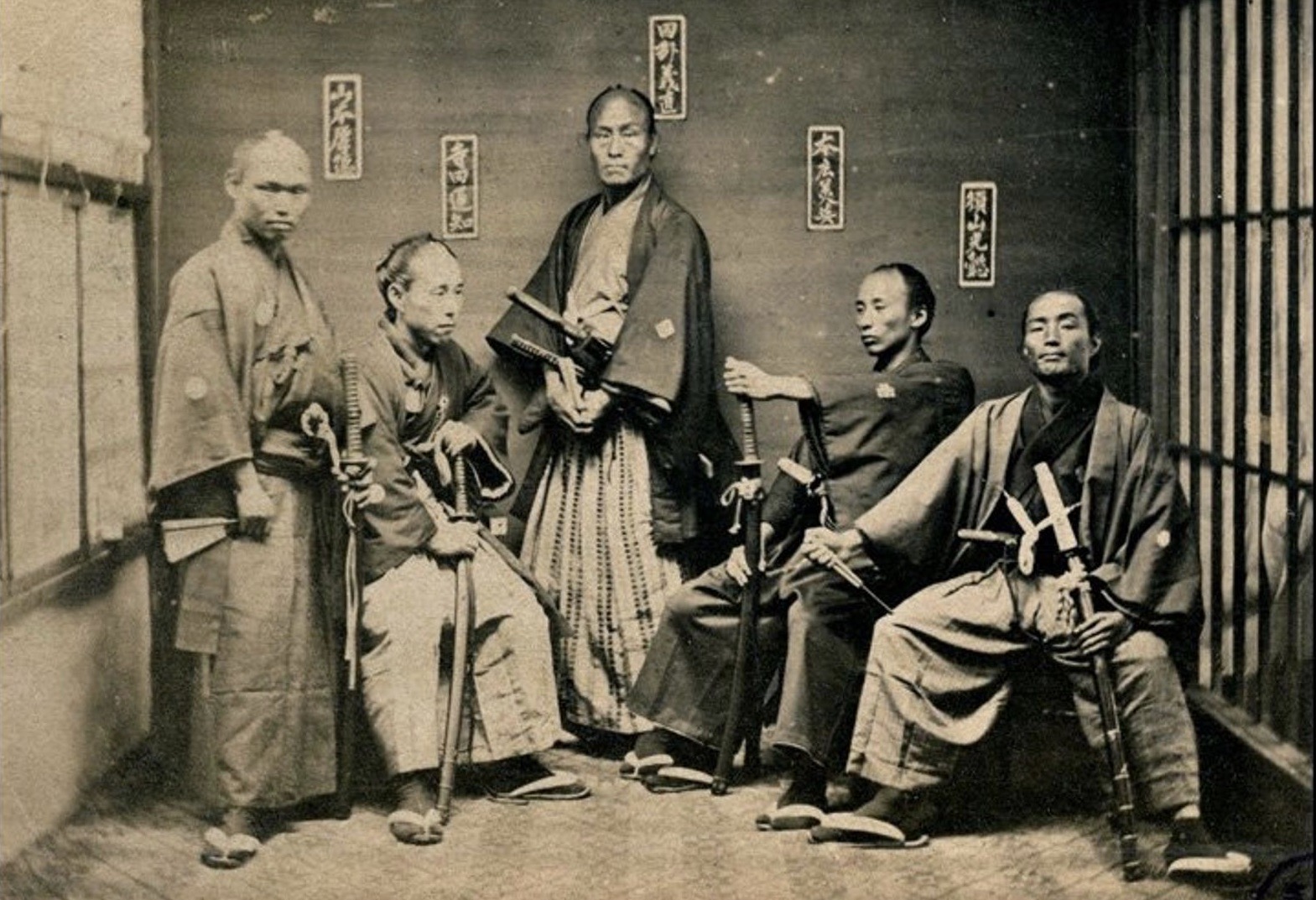 Samurai Seppuku: Ritual Suicide in the Name of Honor, or Bloody Belly ...